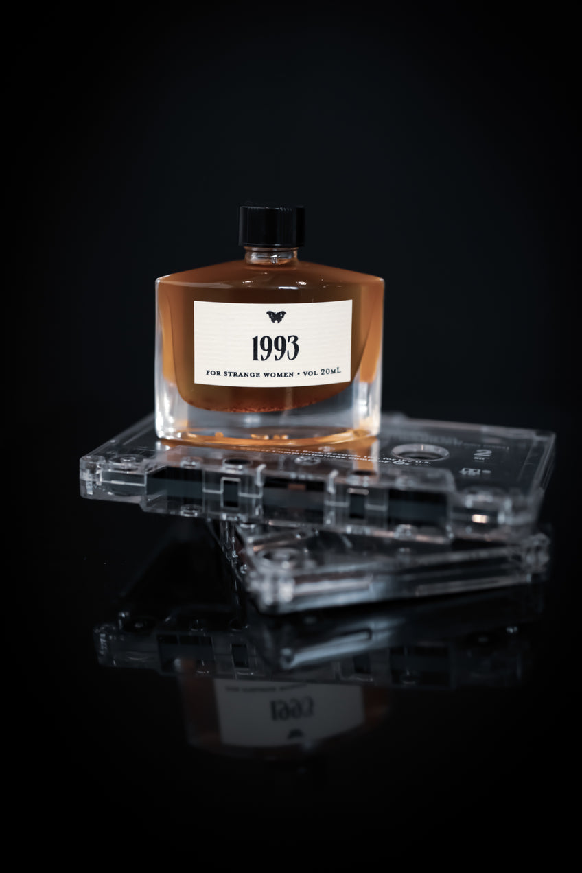 1993 - natural perfume – For Strange Women